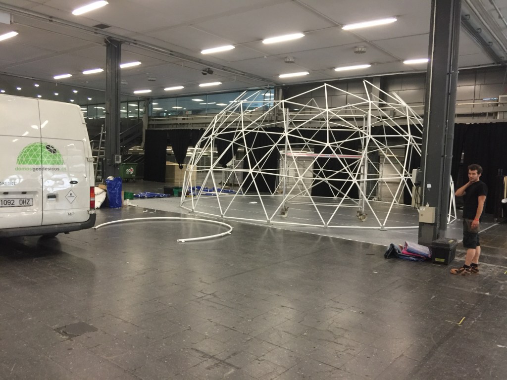 DOMO PROYECCION 360º SONAR | Domos Geodésicos - Alquiler y venta ...